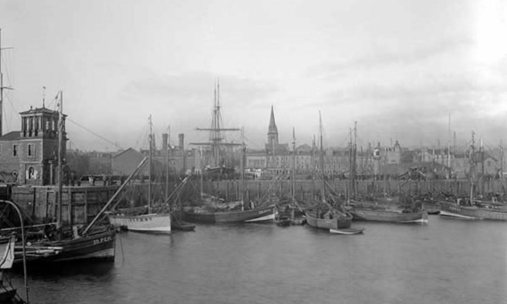 A Life on the Ocean Wave: Dundee, New South Wales, Shipping and Empire ...