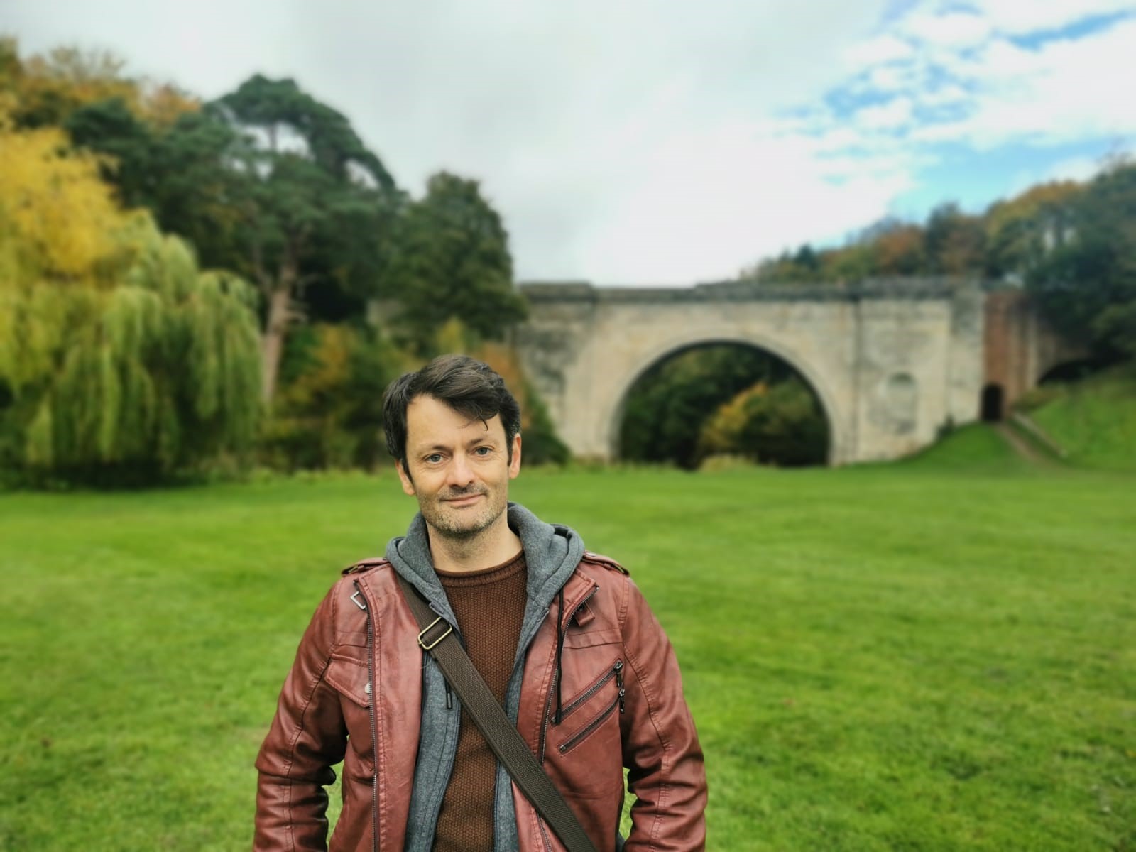 Geoff Bromiley – Extreme conditions: making planets in the lab