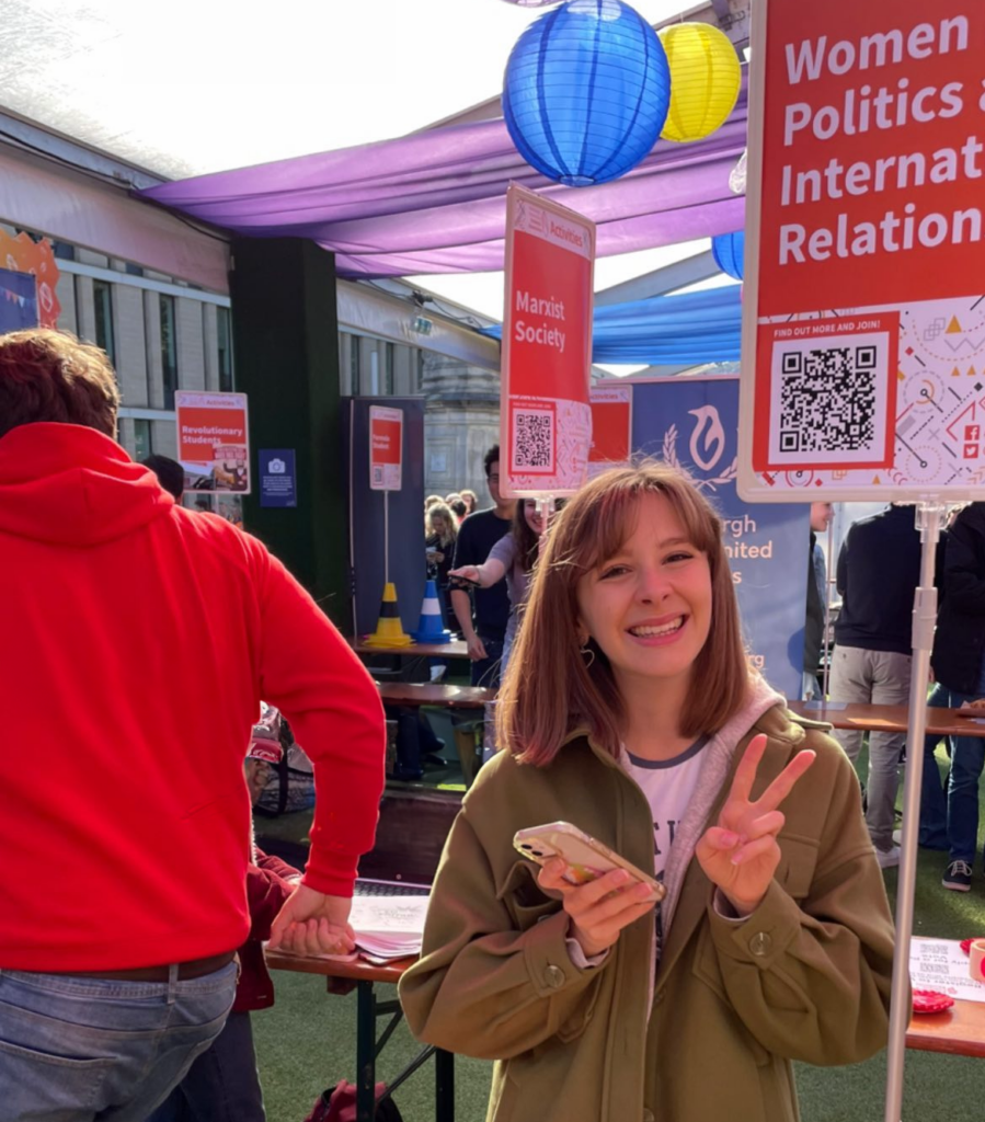 Top tips for making friends at university – Student Stories